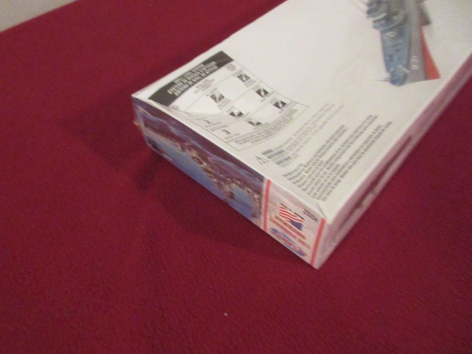 USS Forrest Sherman Destroyer DD-931 1/320 scale plastic kit Atlantis ...