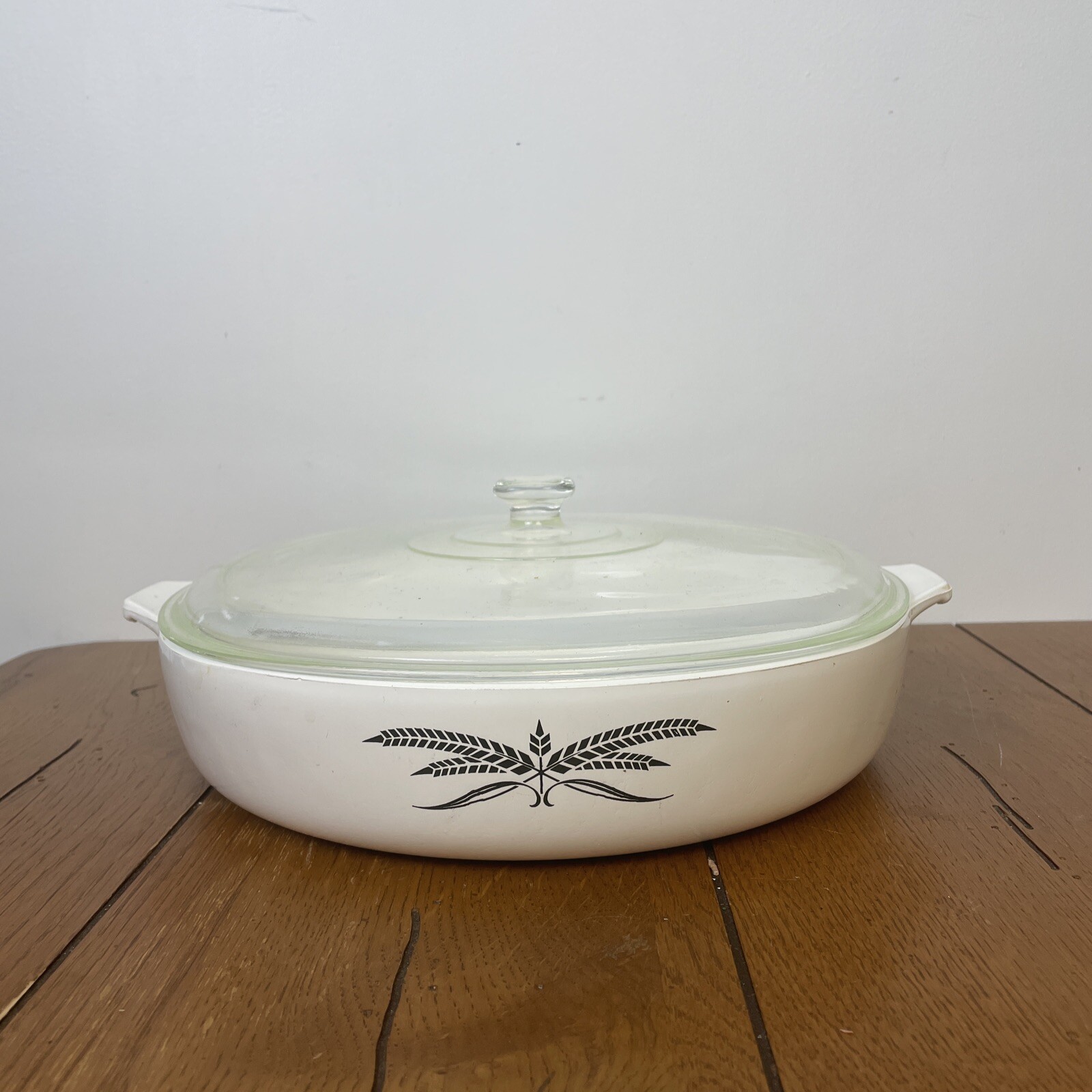 Anchor Hocking Casserole Dish With Lid Black Wheat Pattern 11” Without ...