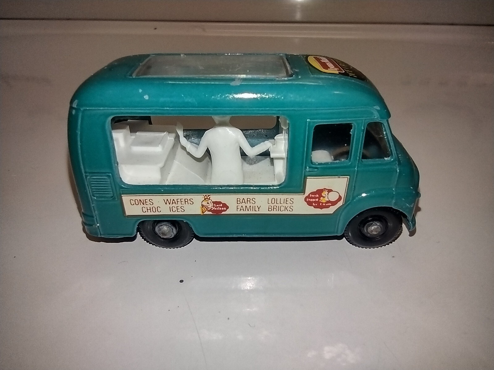 Vintage Lesney Matchbox No. 47 RARE Green Teal Commer Ice Cream Canteen ...