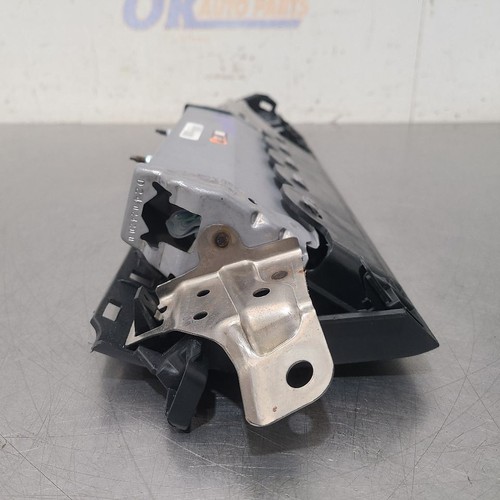 19 2019 TOYOTA CAMRY XLE FRONT KNEE SRS PAD RIGHT PASSENGER | eBay