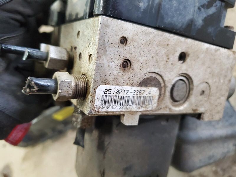 2017-2018 DODGE RAM 1500 ABS Anti-Lock Brake Pump Module Assembly ...