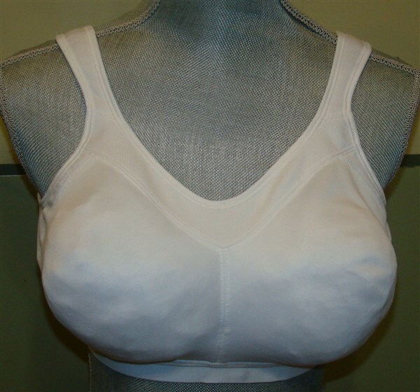 NWOT Playtex Bra 18 Hour 40B Support Active Lifestyle Wireless Bra 4159 ...