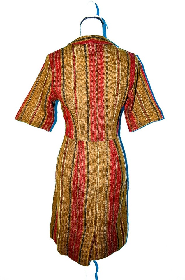 Vintage 1960's Dress Size 10 ( XS/S) The Villager Short sleeves dress ...