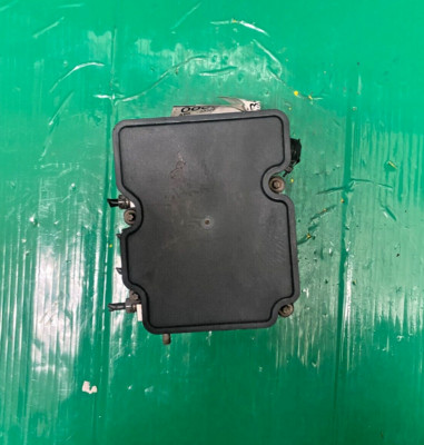 2015 Toyota Camry ABS Anti Lock Brake Pump & Module 2265106527 | eBay