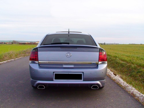 Fiberglass OPC Look Rear Trunk Spoiler for Opel/ Vauxhall Vectra C 02 ...