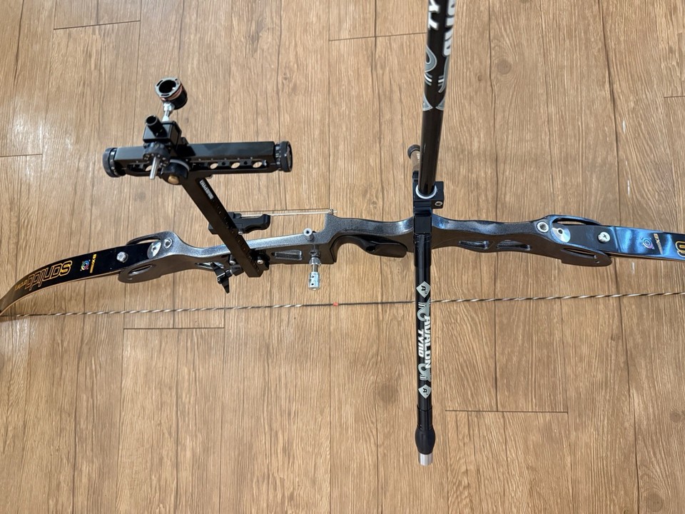 Olympic Recurve ILF Bow - Sanlida Archery: 25” ILF Riser w/Med Limbs ...