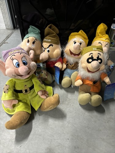 Disney Sega Snow White Dwarves Plush 6 Of 7 NWT Doc Happy Grumpy Sneezy ...