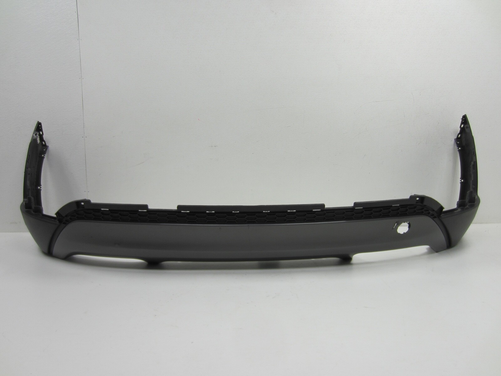 2016 2017 HYUNDAI TUCSON REAR LOWER BUMPER VALANCE COVER OEM 86612 ...