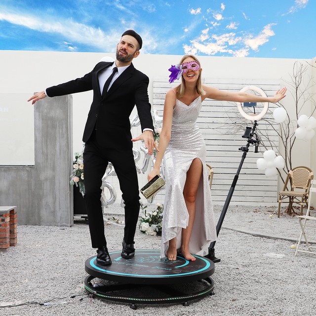 360 Photo Booth Video Selfie Platform Automatic Spin Wedding Live ...