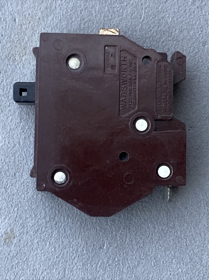 WADSWORTH B2020 A2020 TWIN BREAKER 1-POLE 20A & 1- POLE 20A WA2020 | eBay