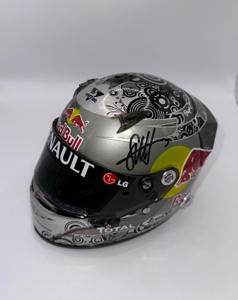 Sebastian Vettel signed 2010 Red Bull Abu Dhabi Championship 1:2 Helmet ...