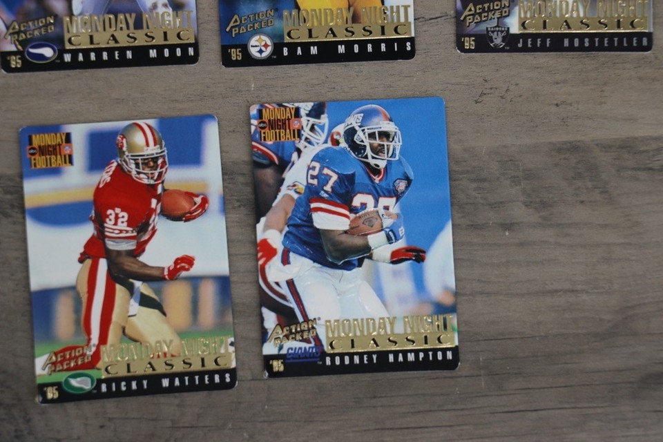 95 Action Packed Monday Night Classic Football NFL Card Lot Brett Favre ...