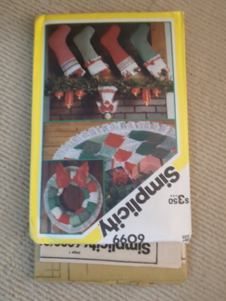Simplicity 6099 Stockings Wreath Christmas Tree Skirt Angel sewing ...