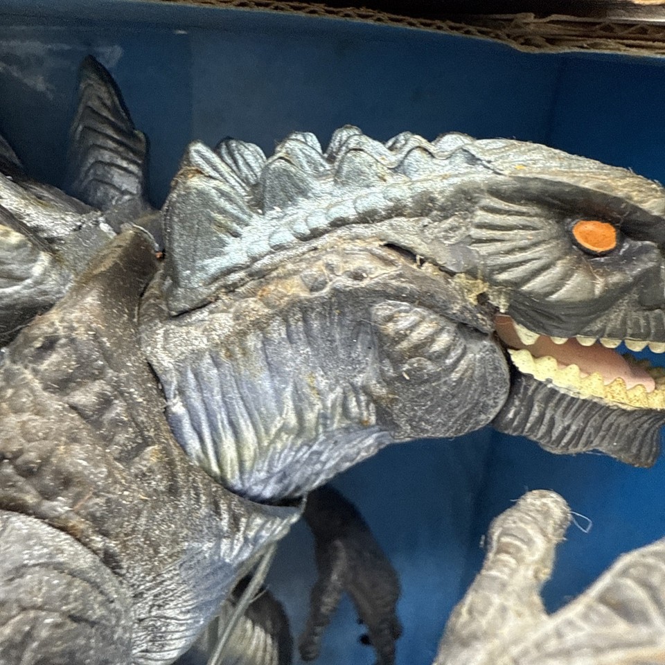 GODZILLA FANG BITE 1998 Trendmasters Figure VINTAGE | eBay