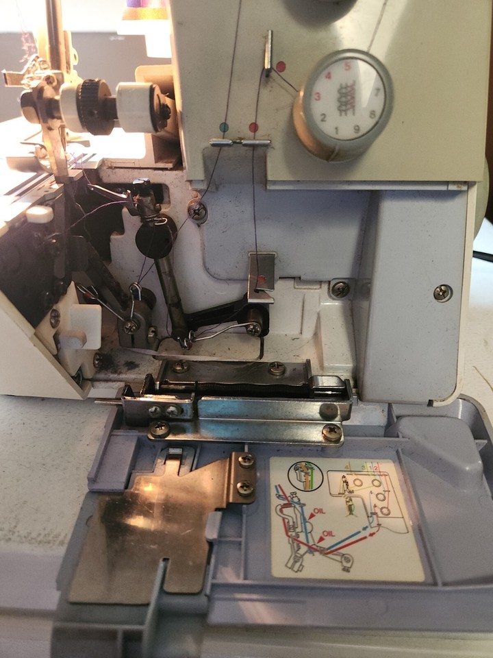 Bernina Bernette Serger Funlock 004 Sewing Machine W/ Pedal WORKING ...