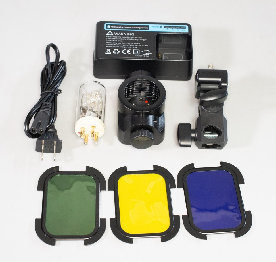 (MA5) FP Flashpoint eVOLV 200 R2 TTL Pocket Flash Kit - 200Ws. | eBay