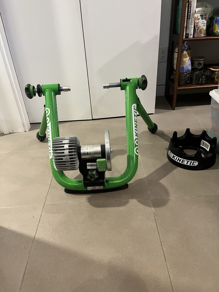 Kurt Kinetic Road Machine Fluid Resistance Cycling Bike Trainer Green T ...