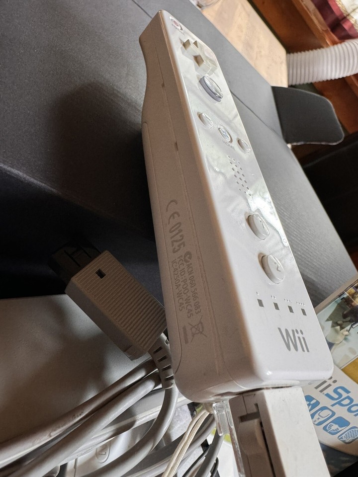 NINTENDO Wii Console, Controller, Wires + Wii Sports *TESTED* | eBay