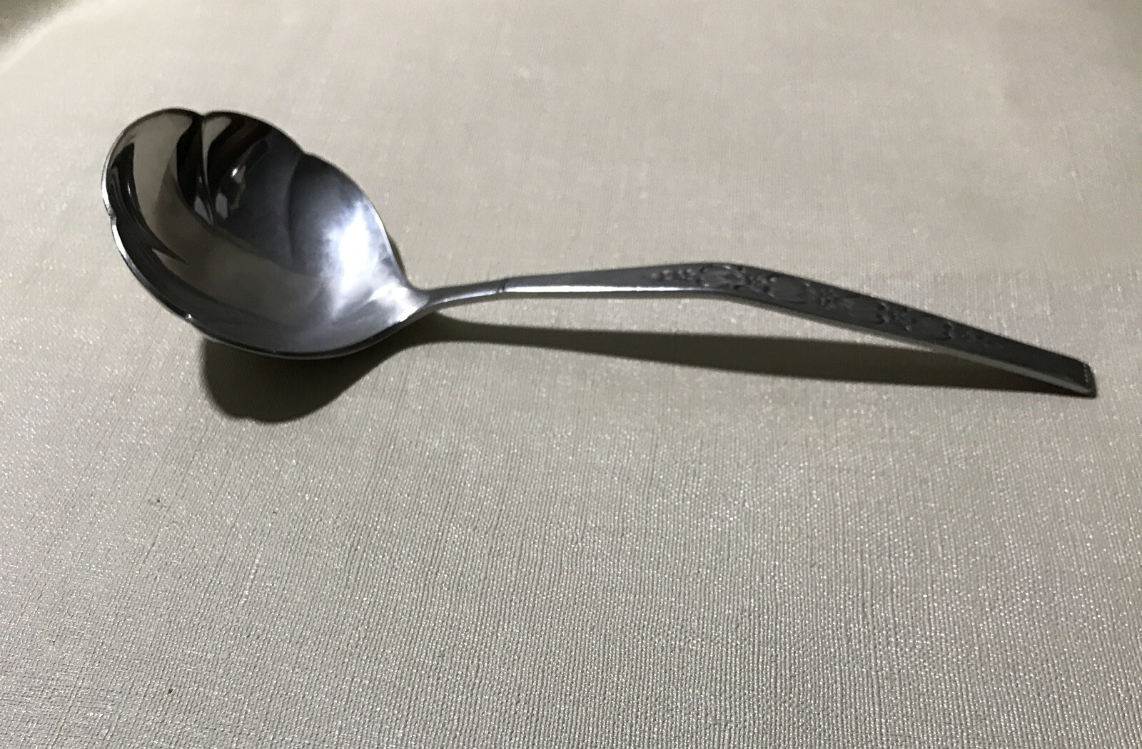 Oneida Wm A Rogers Premier Stainless Steel SPANADA 7-5/8” Gravy Ladle ...