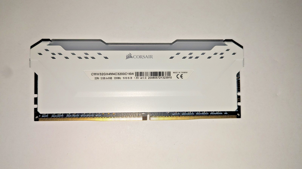 Corsair Vengeance RGB Pro 32GB RAM (4 x 8GB) DDR4-3200MHz *Used* | eBay