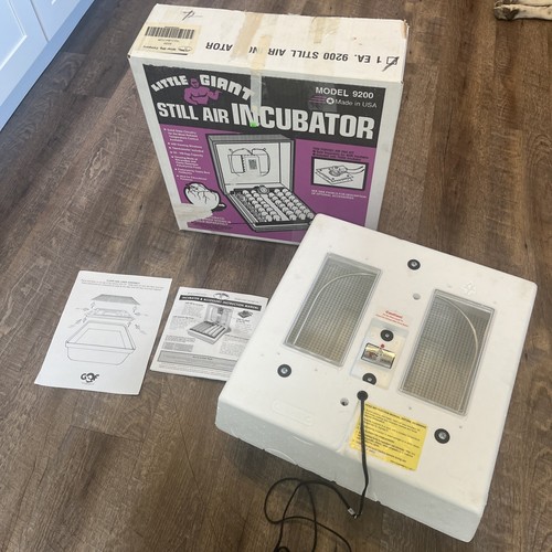 Vintage Little Giant Still Air Egg Incubator Model 9200 No Thermometer ...