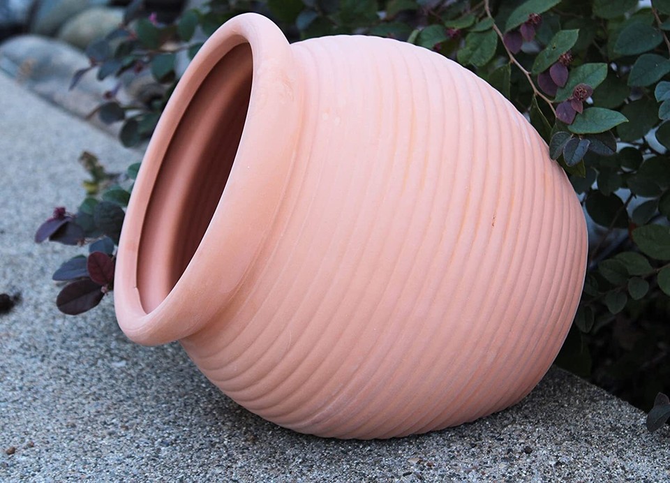 Different Sized Natural Terracotta Fallen Pots or Hanging Pots | eBay