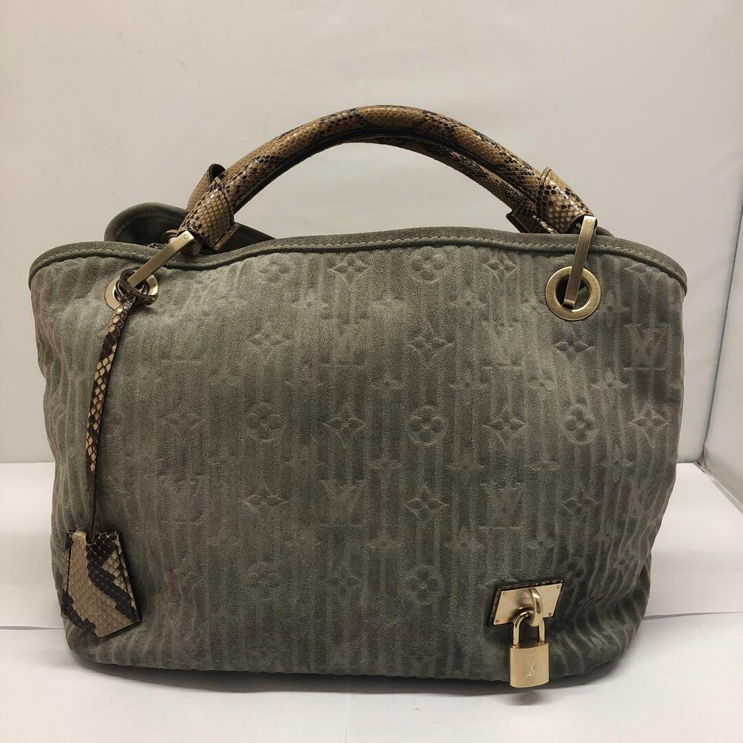 Louis Vuitton Whisper PM Handbag Suede 2008 Limited Louis Vuitton Whisper PM Handbag Suede 2008 Limited