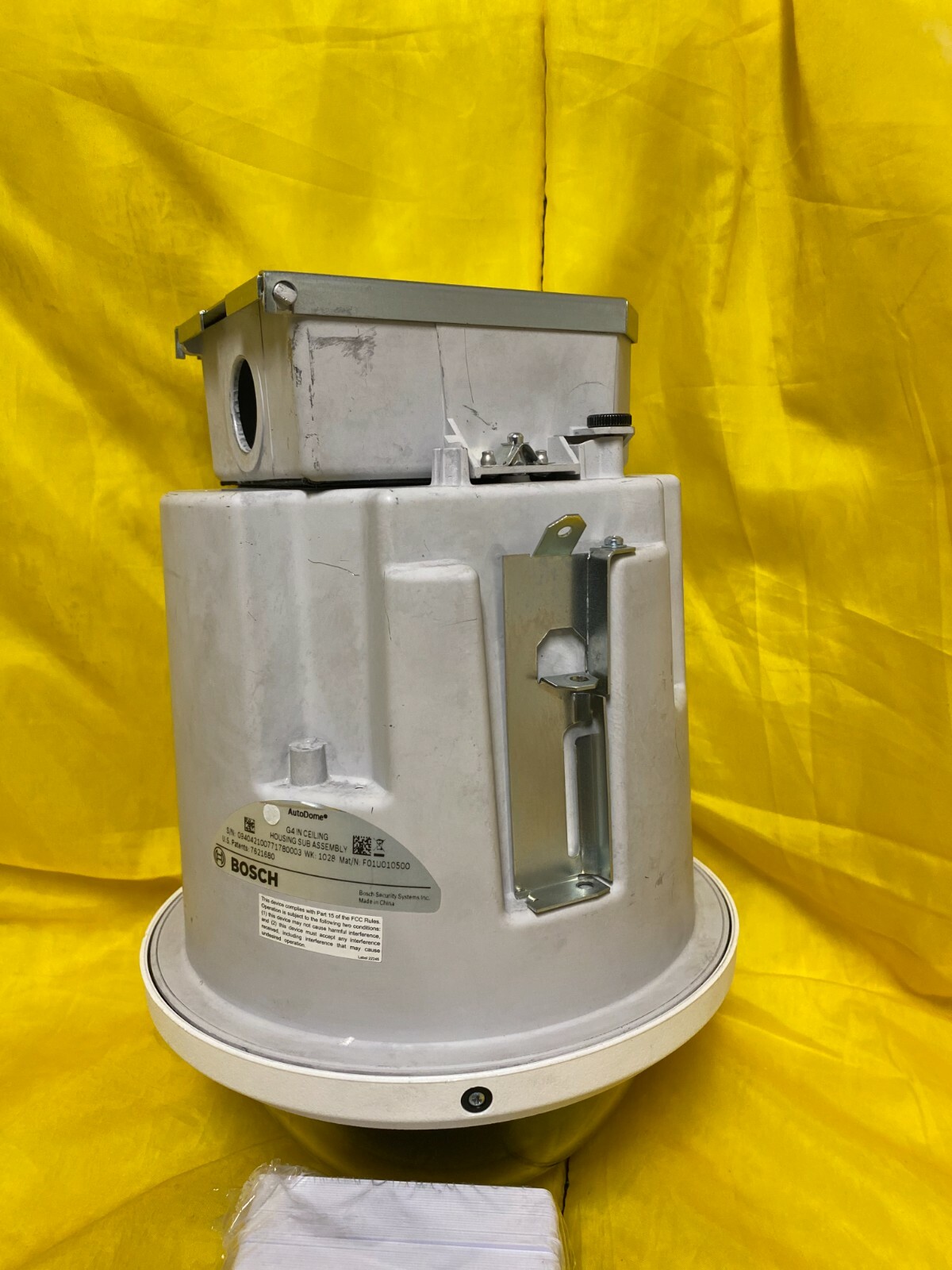 BOSCH VG4-164-CCE AUTODOME MODULAR CAMERA IN G4 CEILING HOUSING SUB ...