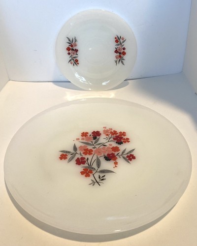 VTG Fire King Oven Ware-Milk Glass Primrose Pattern One 9” Plate & 5.75 ...