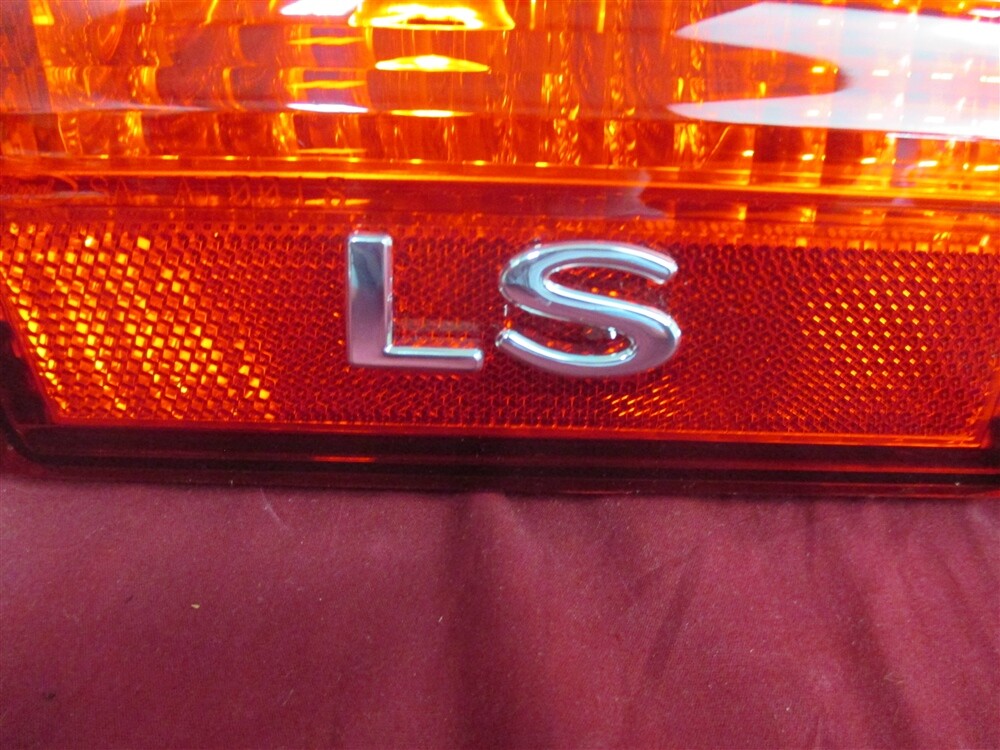 NOS OEM Lincoln LS Lid Mounted Tail Lamp w/LS Emblem 2000 - 02 Right ...