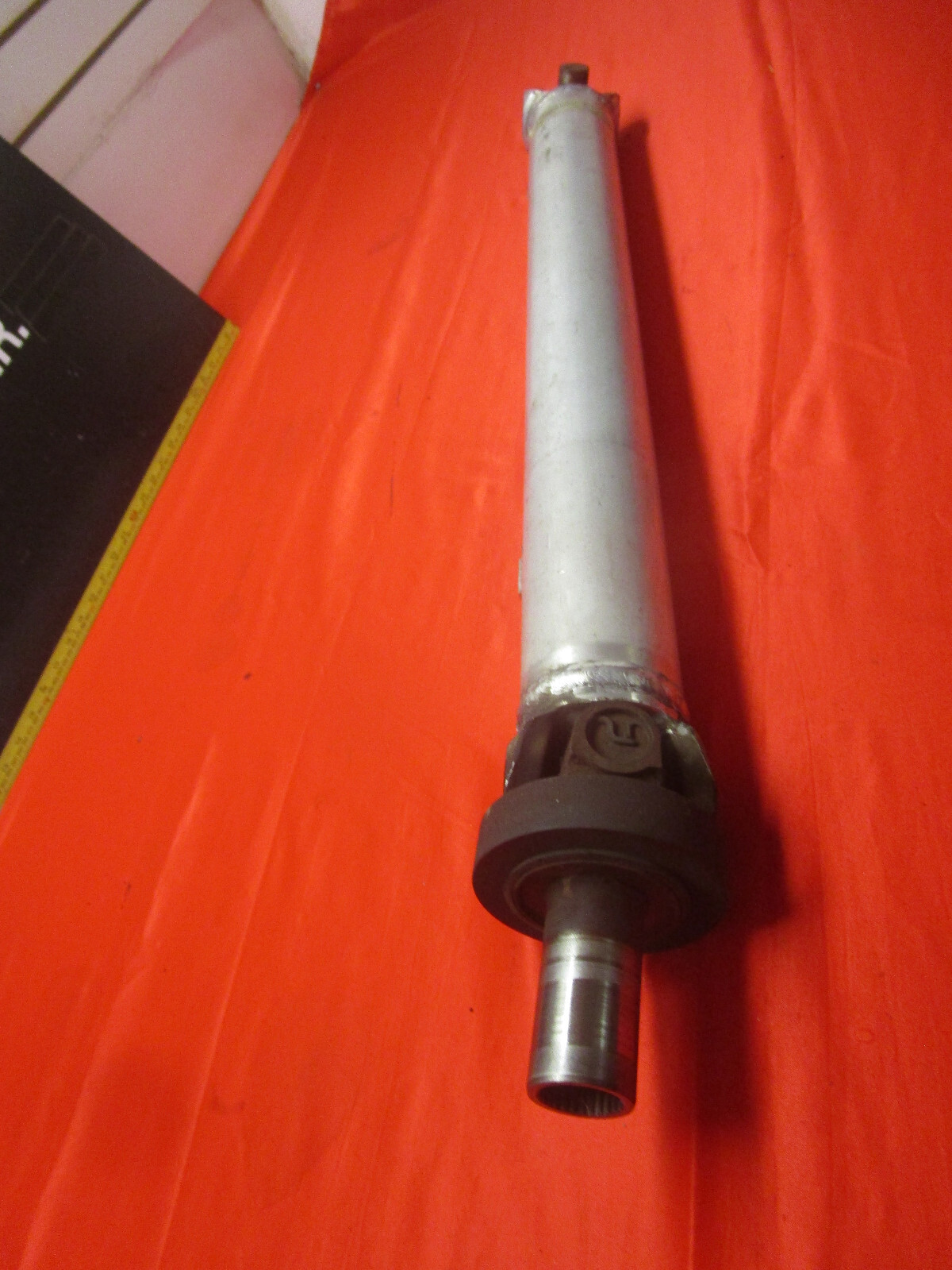 1984-1996 Corvette C4 Driveshaft With Yoke Automatic Transmission ...