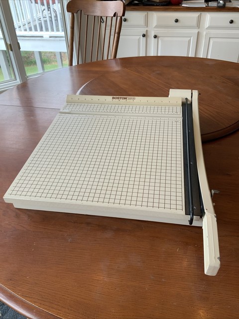 Boston 2618 Guillotine Paper Cutter Trimmer 18x18 for sale online | eBay