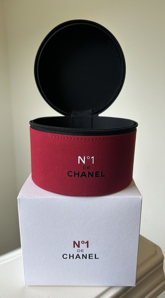 CHANEL N°1 Red Novelty Pouch Vanity Makeup Cosmetic Box Case 2024 ...
