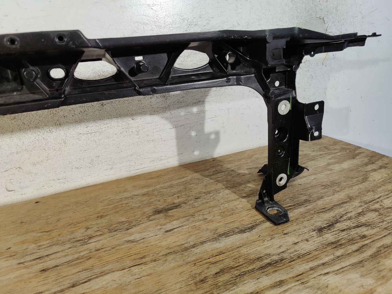 1997-2005 Ford Expedition Radiator Support | OEM | Genuine OEM | Engine ...