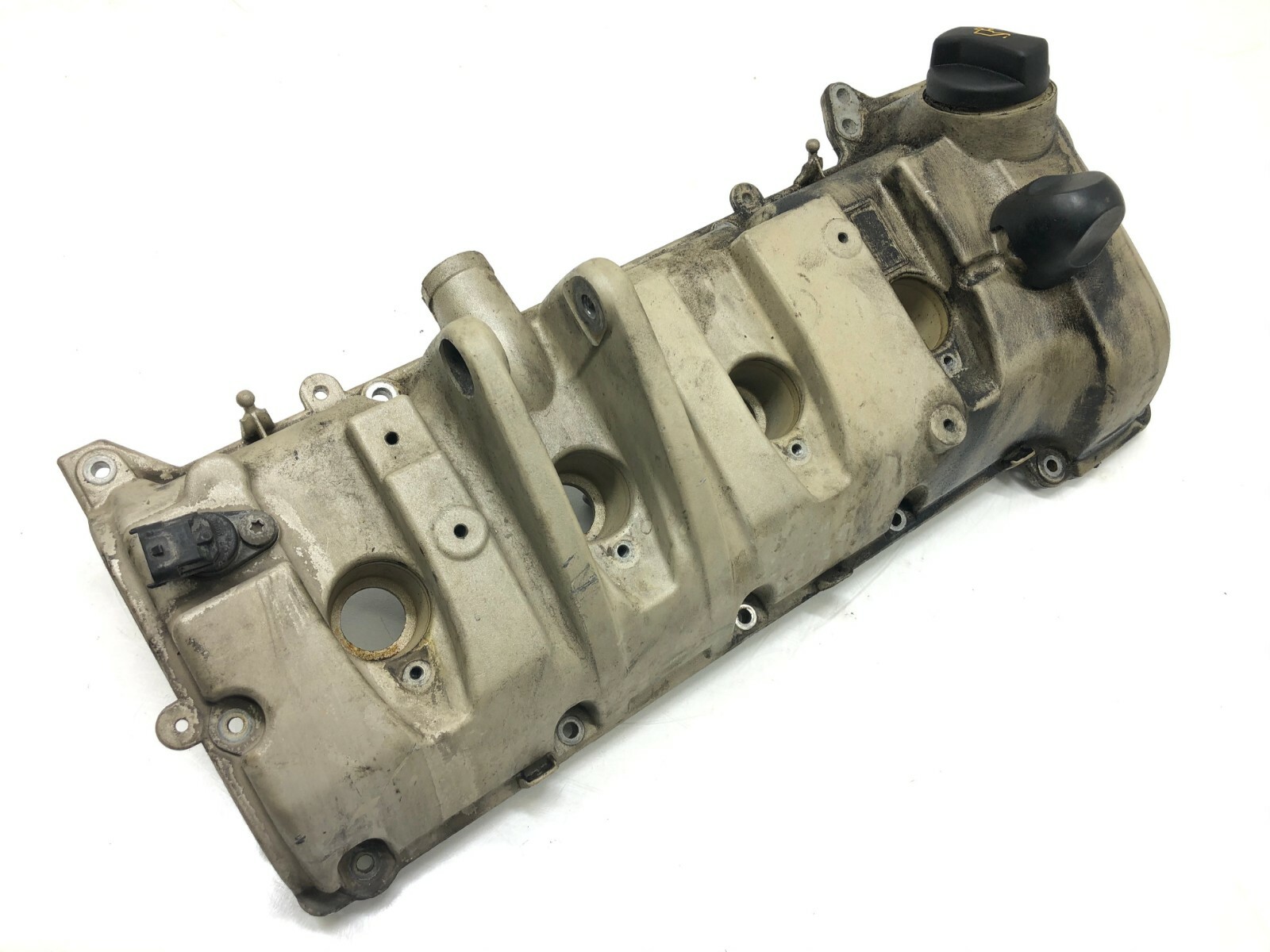 2011-2018 PORSCHE CAYENNE S 4.8L V8 RIGHT VALVE COVER OEM. | eBay