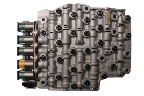 206740A - CFT30, VALVE BODY, WITH 5 SOLENOIDS, CAST: 2082427084 / 1072 ...