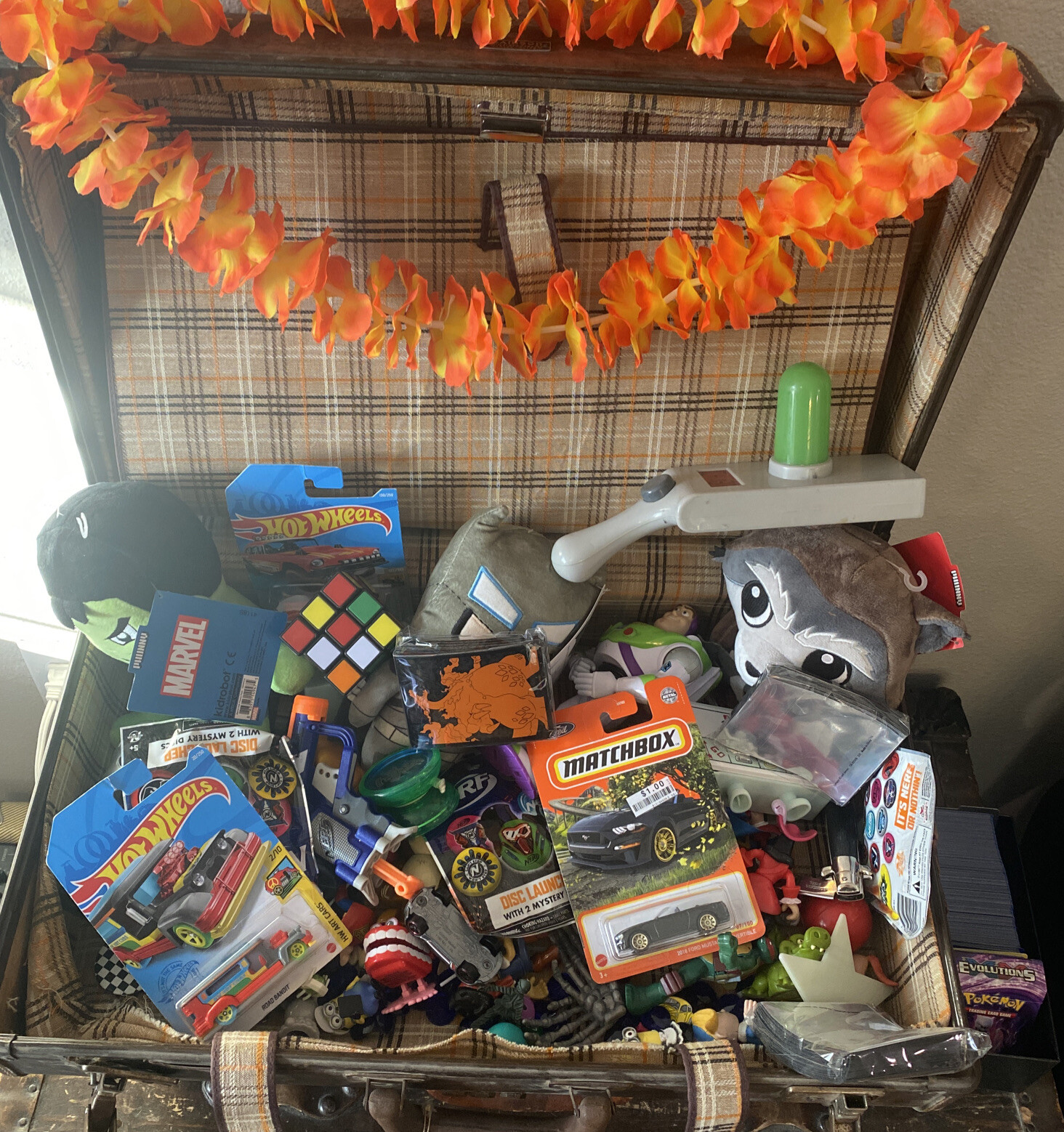 Box of multiple items - ANYTHING COULD BE IN THIS - 5 Items | eBay