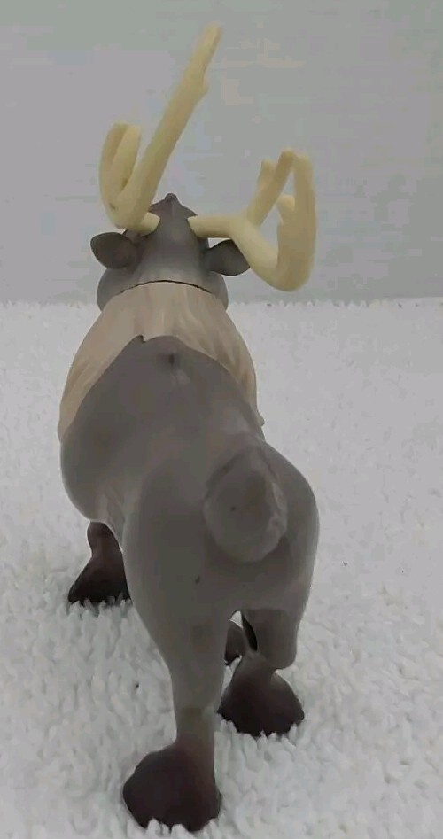DISNEY FROZEN II SVEN Reindeer Figure HASBRO 2018 Plastic Toy ...