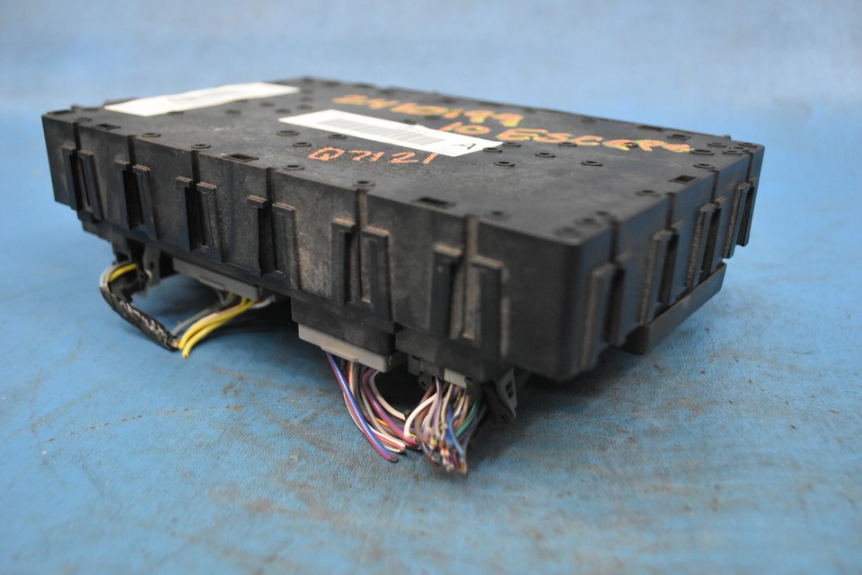2010 FORD ESCAPE MULTIFUNCTION BODY CONTROL MODULE BCM CBX OEM AL8T ...