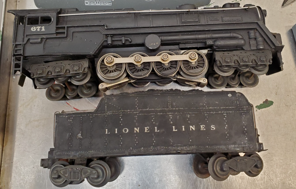 Lionel Post War 671 Locomotive & Tender | eBay