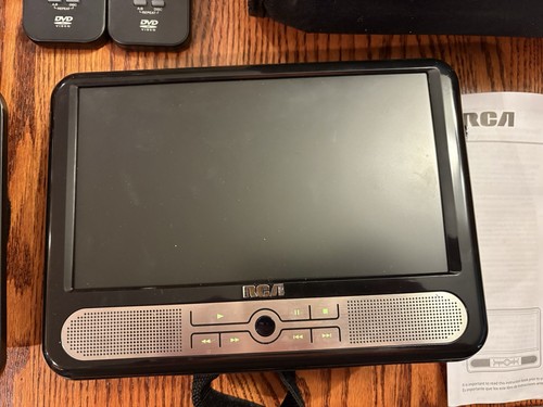 RCA Twin Mobile Model DRC6296 Black 9 in Screen DVD Players Lightly ...