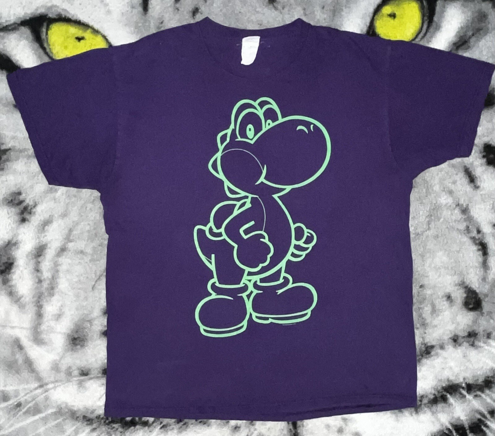 Rare Official 2019 Nintendo Yoshi Shirt Sz L - Gem