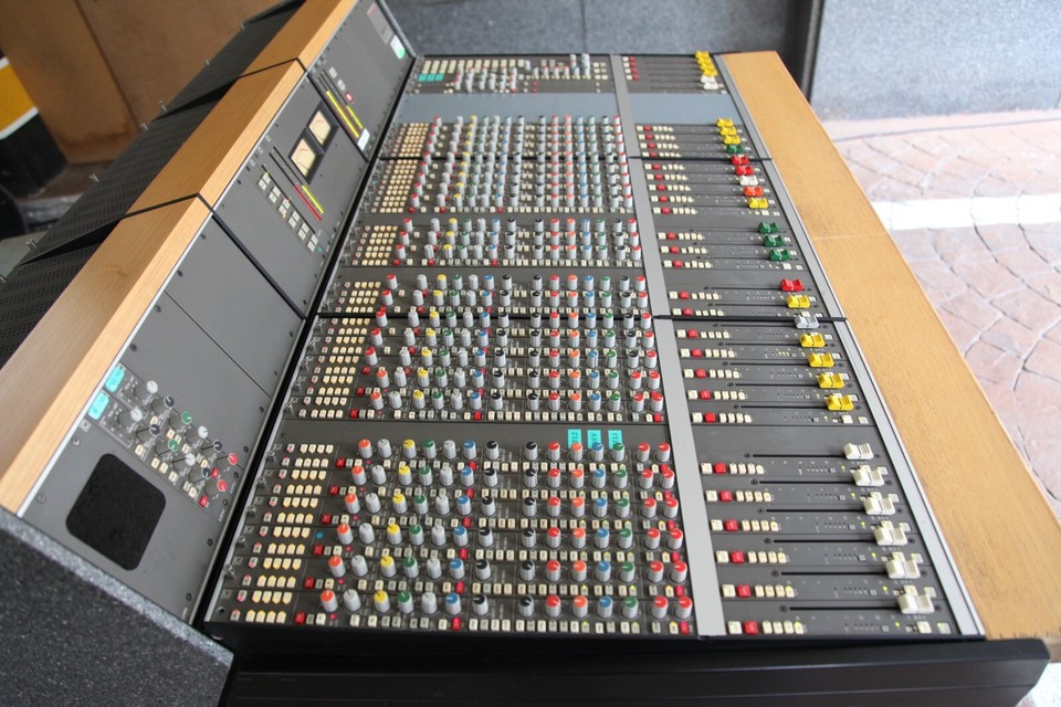 Calrec C2 mixer | eBay