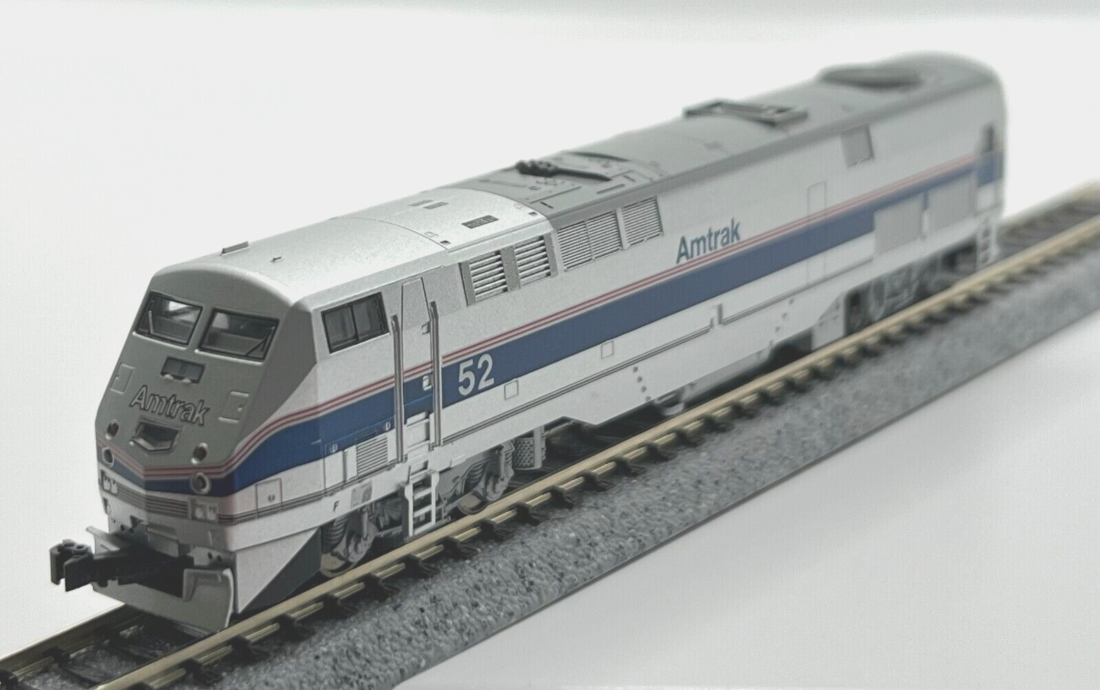 Kato N Scale Amtrak P42 Phase IV #52 DC, DCC-Ready - Retired and rare ...