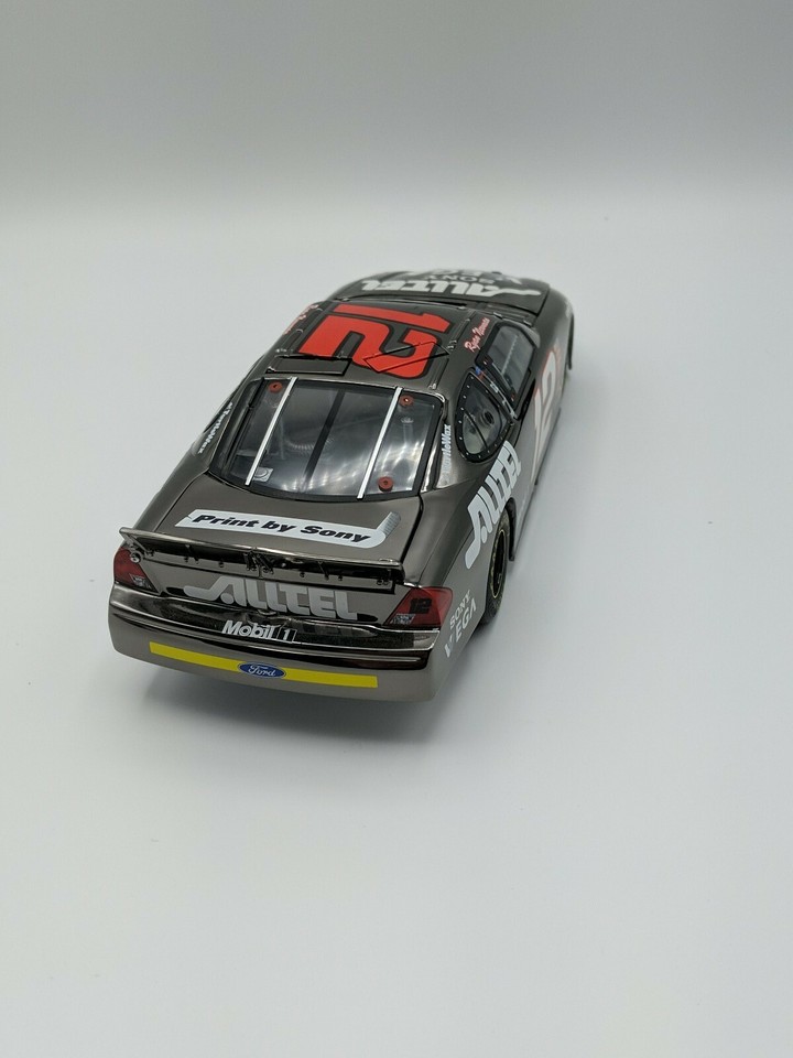 Ryan Newman #12 Team Caliber 2002 Owners 1:24 Dark Chrome SONY WEGA ...