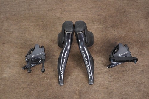 Shimano Ultegra ST-R8070 Di2 11 Speed Electronic Disc Road Shifters ...