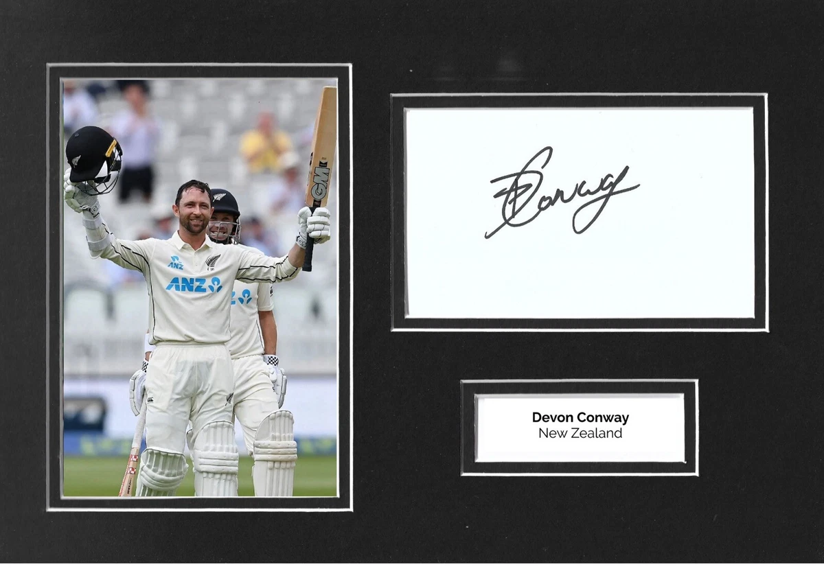 Adam Gilchrist Signature