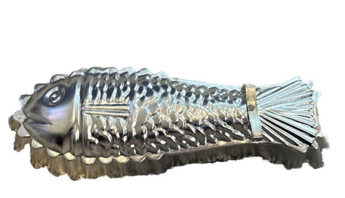 Vintage Metal Tin Fish Aspic Jello/Baking Mold 9”x 3 1/4” or home decor ...