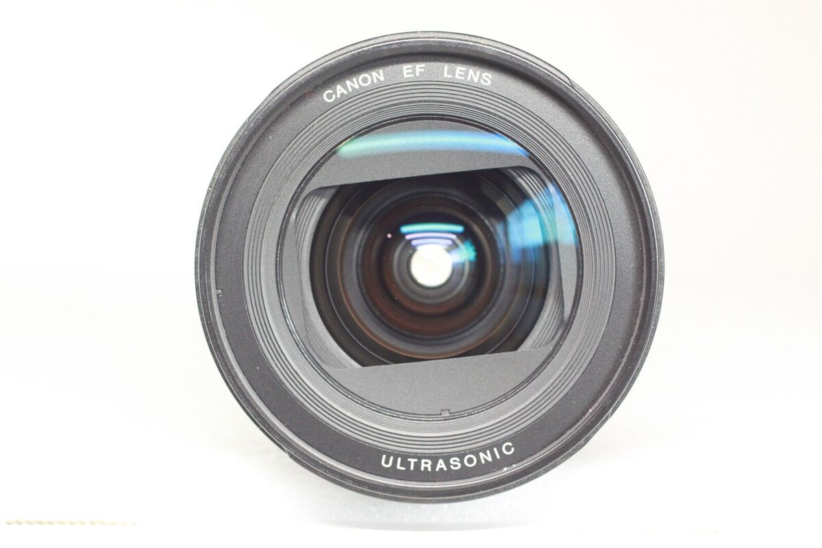 Canon EF 20-35mm F/3.5-4.5 USM Wide Angle Zoom Lens From Canon EF 20-35mm F/3.5-4.5 USM Wide Angle Zoom Lens From