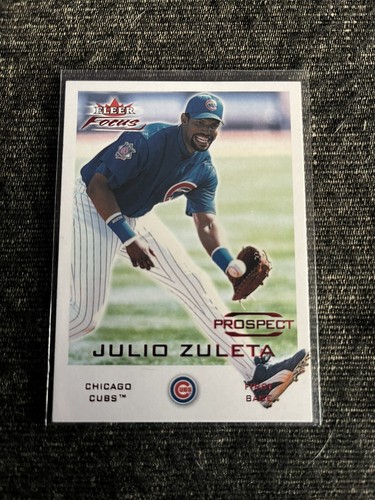 2001 Fleer Focus - #204 Julio Zuleta 0422/2499 Chicago Cubs Rookie RC ...